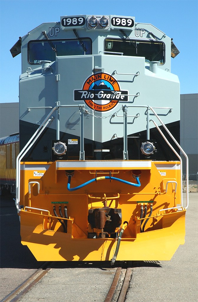 UP 1989, DRGW Heritage Unit, New EMD SD70ACe, at the unveiling event